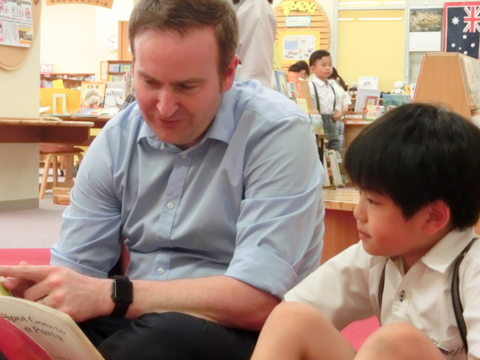 ☆English Story Time☆ | ラーニングトピックス | 立命館小学校