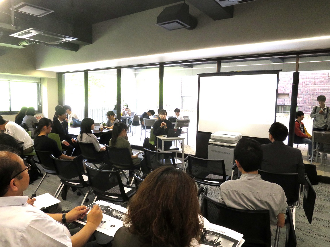 R Challenge奨学金2018年度成果報告会兼2019年度募集説明会を開催しました Topics And Events 法学部
