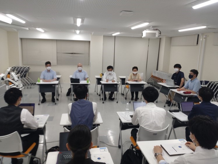 2022年度春学期 五者懇談会を実施しました Topics And Events 法学部 立命館大学